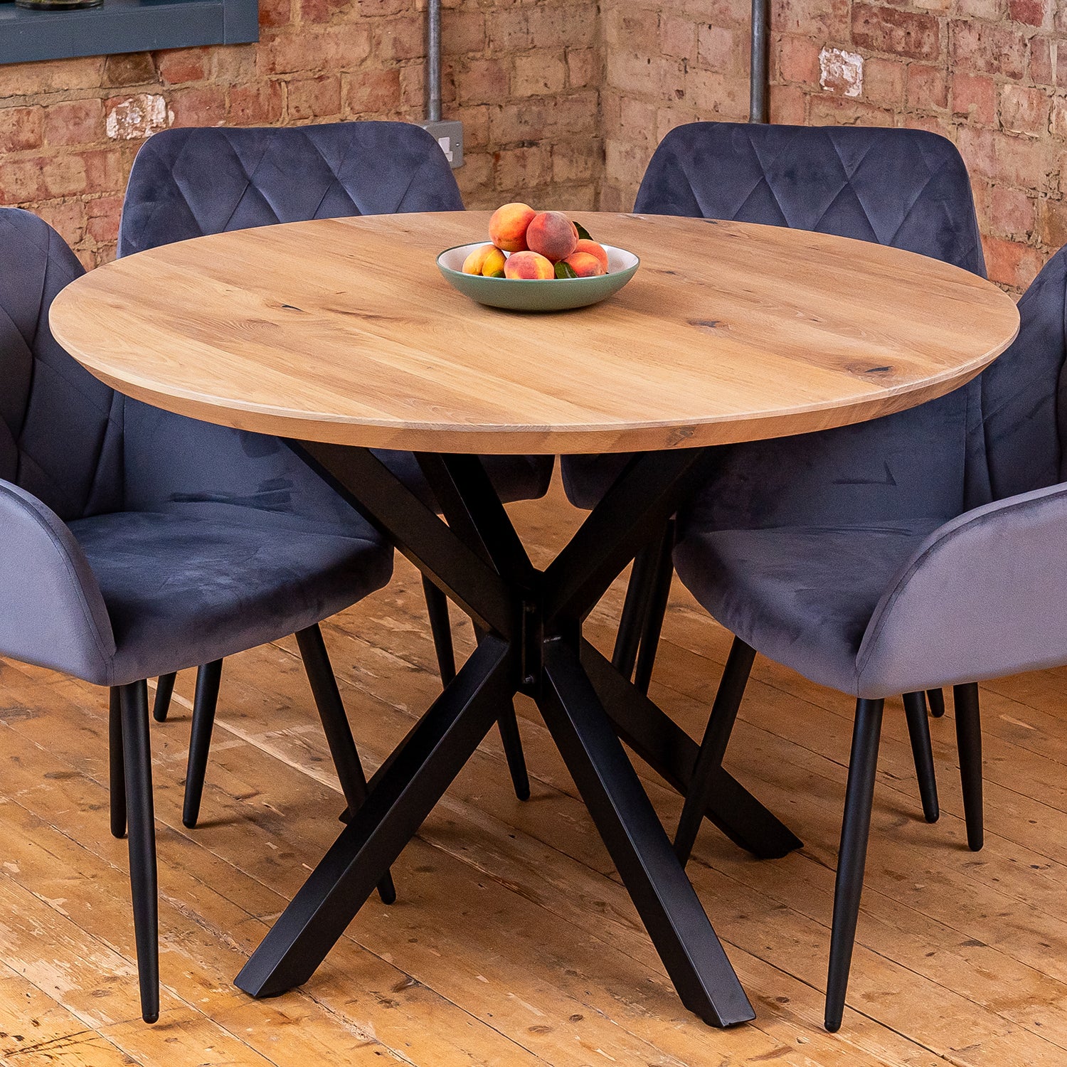 Premium Solid Oak Round Dining Table - Natural (Light Oak)
