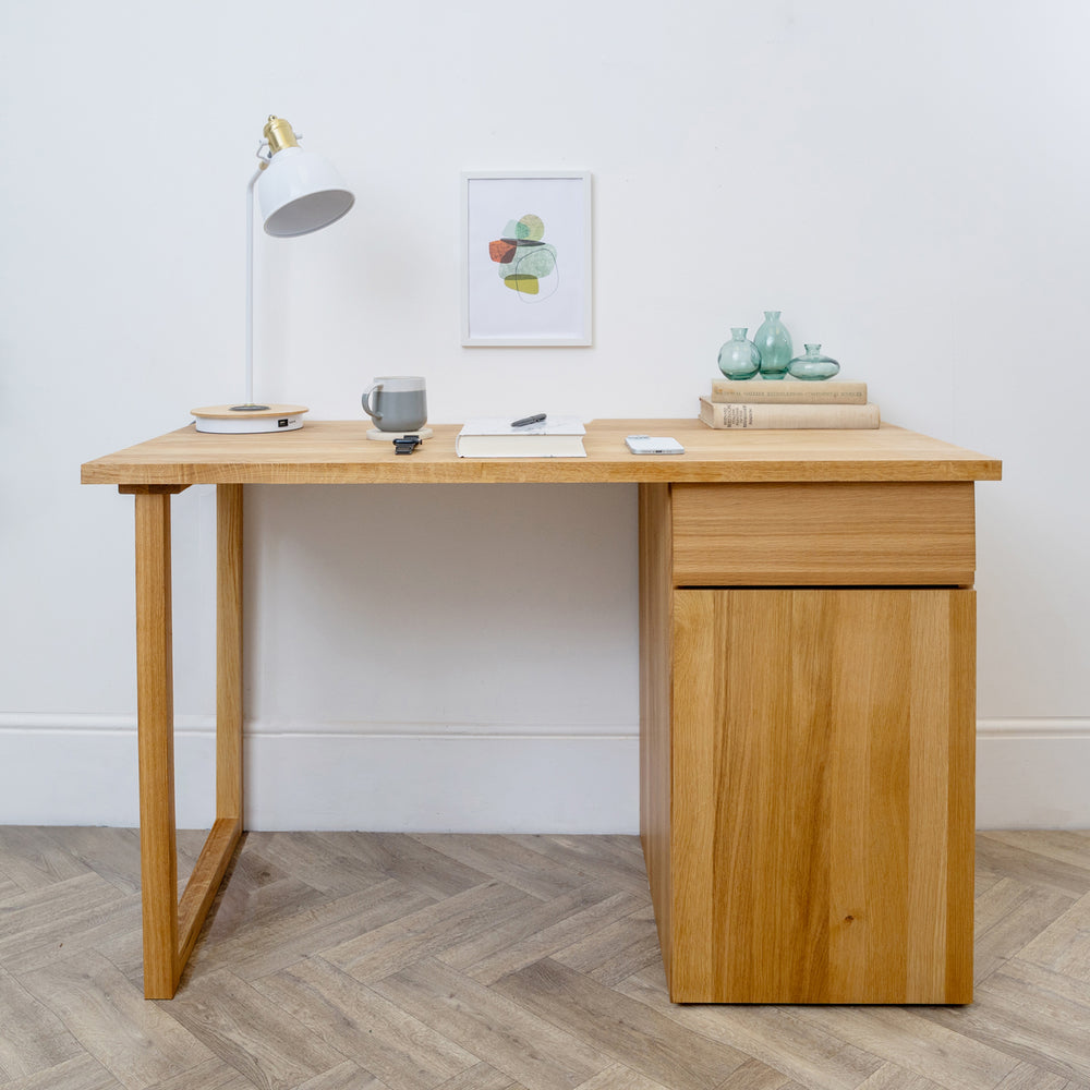 Full Stave Oak Solid Wood Desk with Drawer Cabinet
